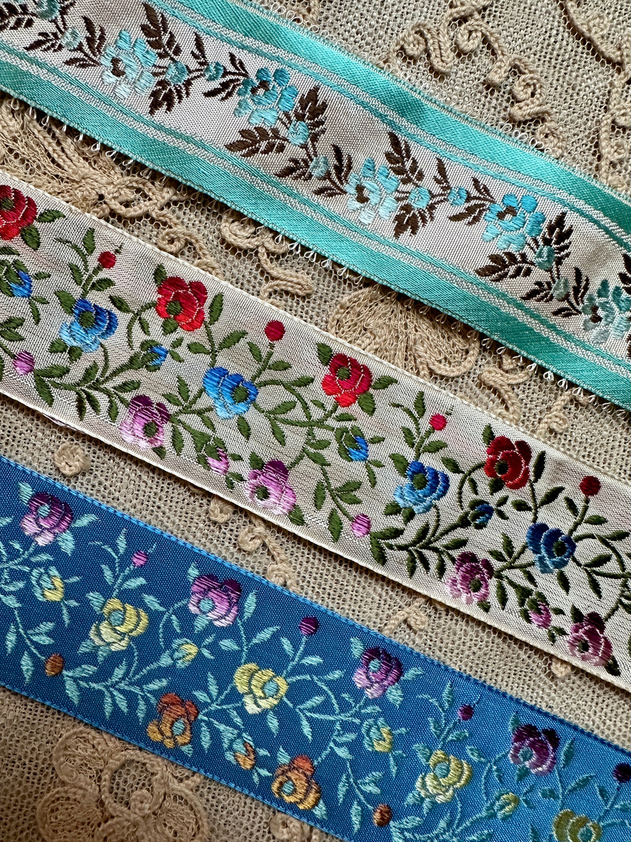 Vintage French Ribbons Four Different – Vintage Passementerie