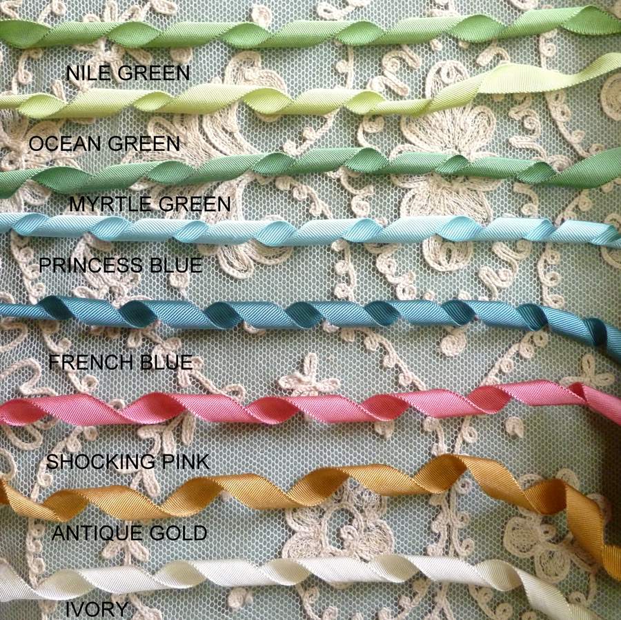 Petite Grosgrain Ribbon – Vintage Passementerie