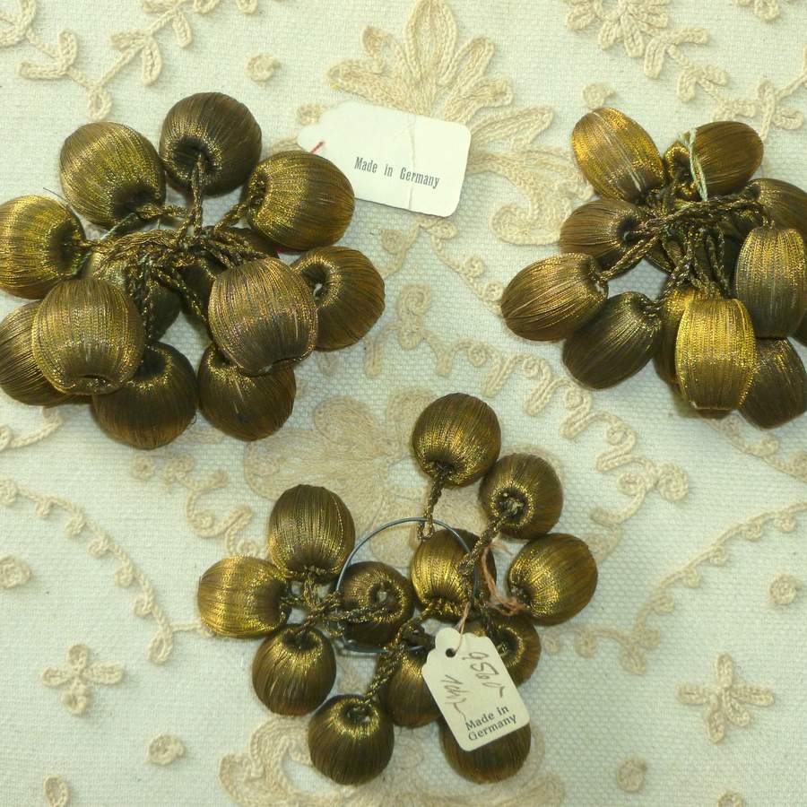 Gold Metal Bobbles in Five Sizes – Vintage Passementerie